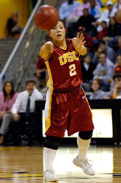 Former USC basketball star Jamie Hagiya finds new love in CrossFit